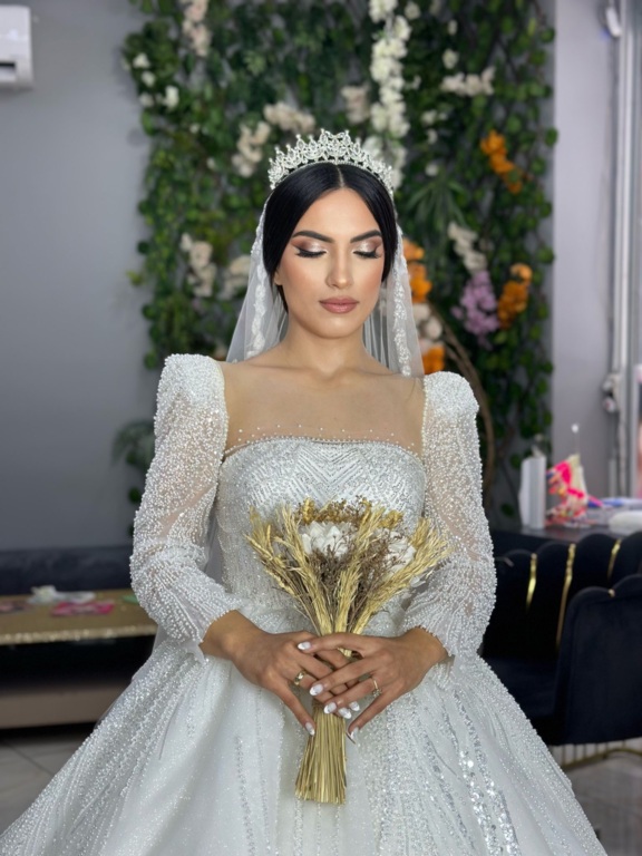 Nonna Usta Pro Make-Up Fiyatları - Gelin Saçı ve Makyajı İstanbul