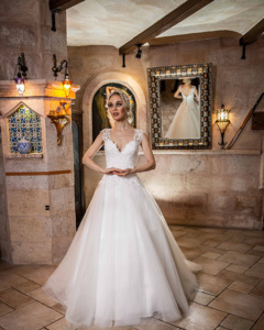 Esin Arıcan Haute Couture Geli̇nli̇k Modelleri & Fiyatları