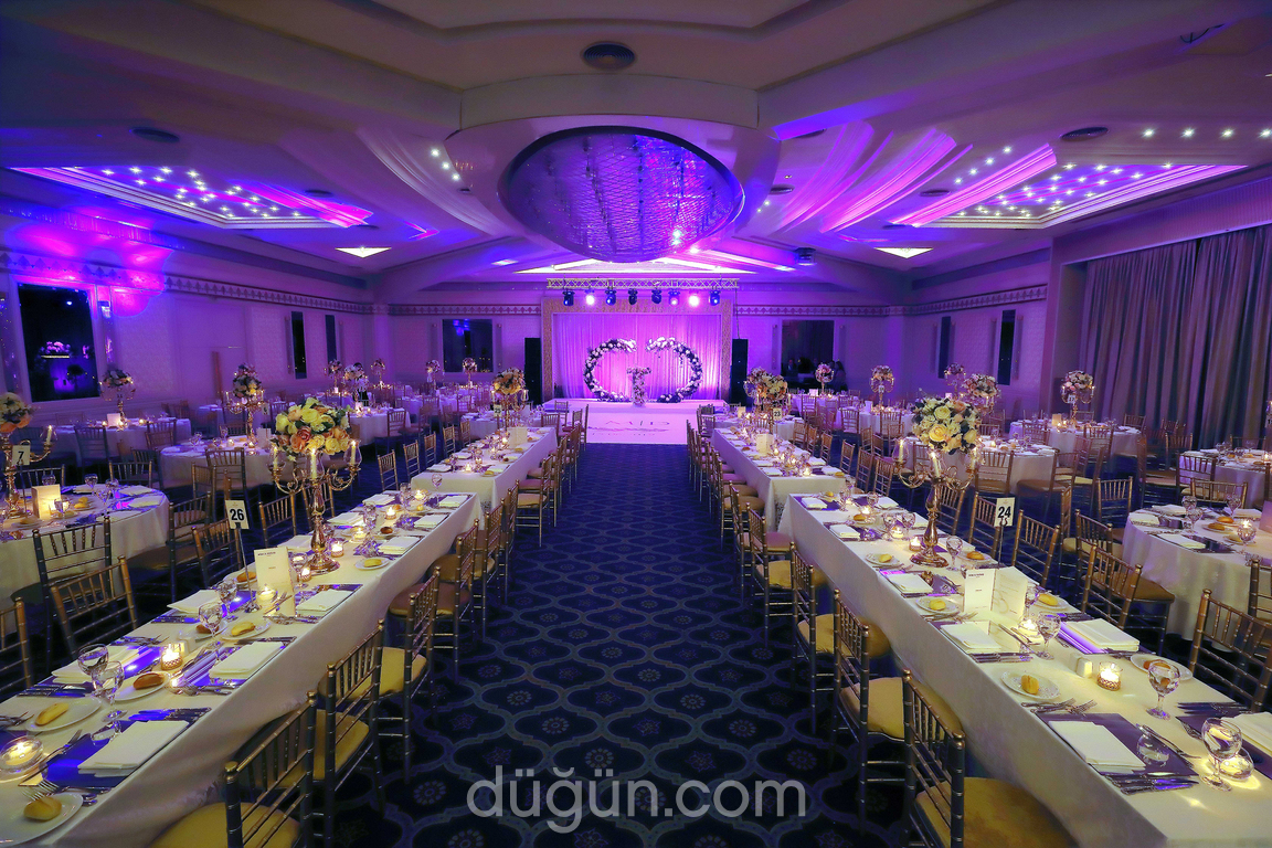 Dedeman İstanbul - Oteller İstanbul