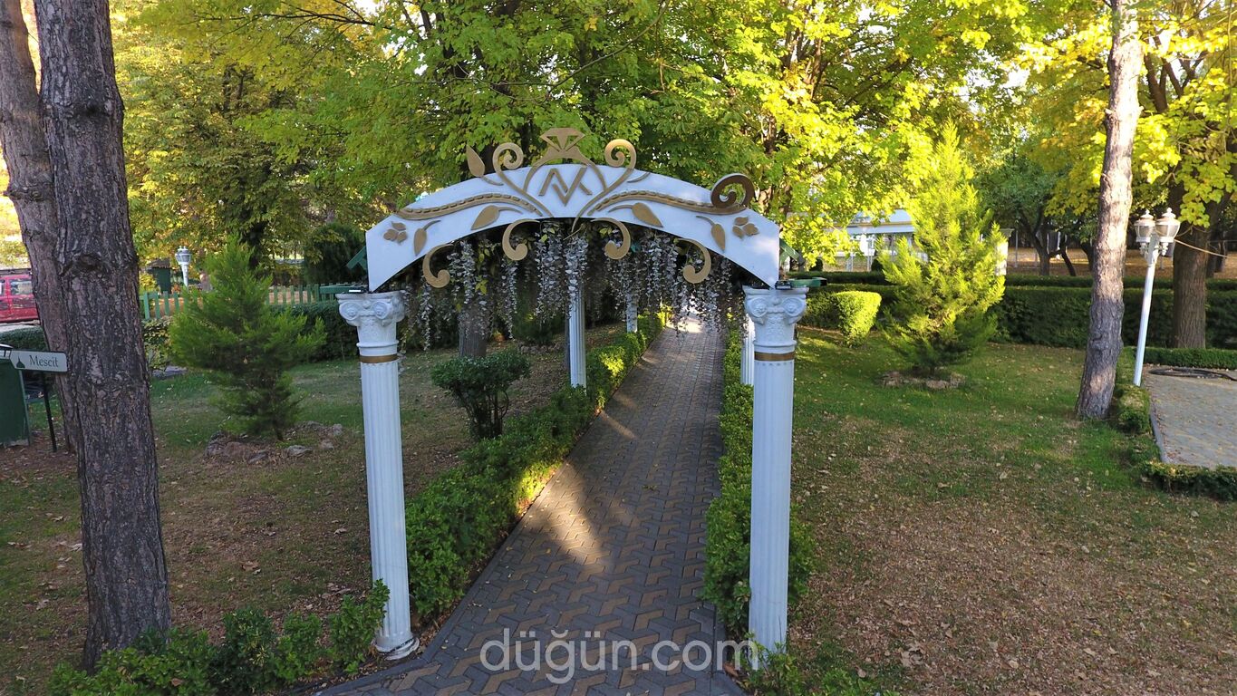 Altın Koru Kır Düğünü Fiyatları - Kır Düğünü Ankara