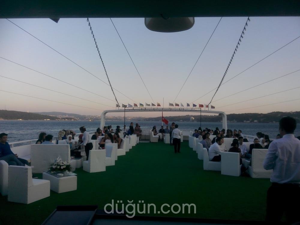 Köksal Tur / Boğaz Gezi Turları - Tekne Düğünü İstanbul
