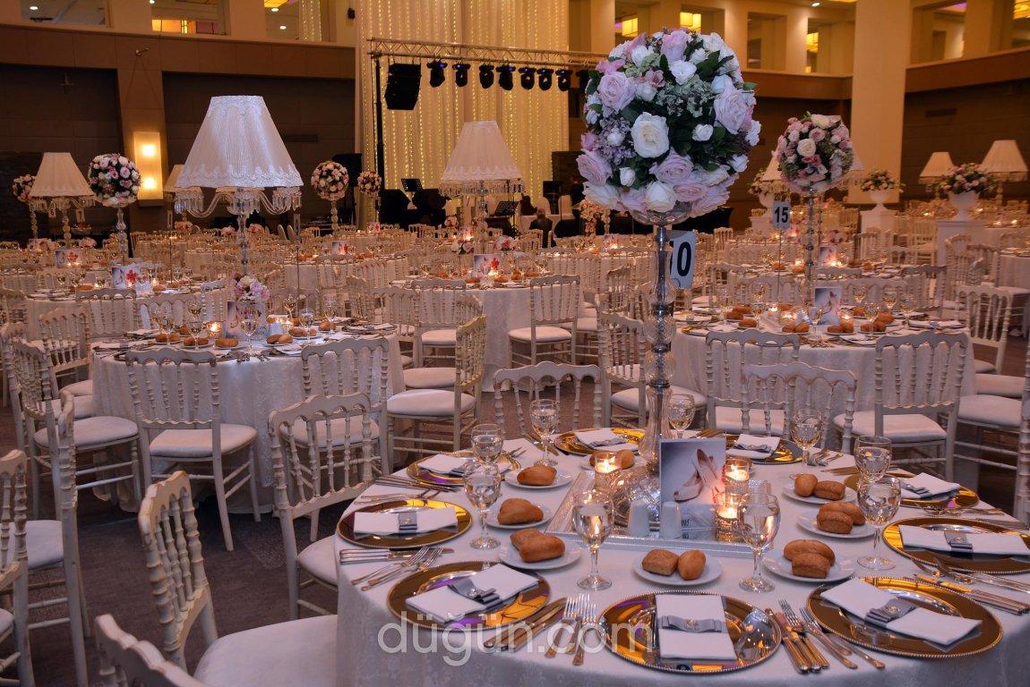 Radisson Blu Conference & Airport Hotel - Oteller İstanbul