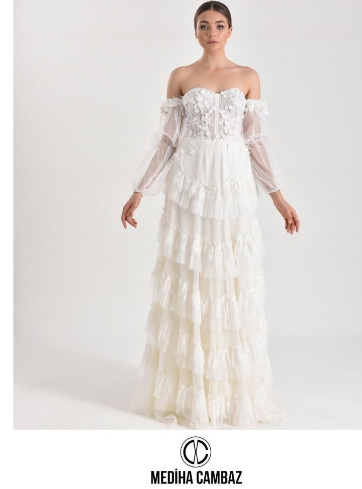 India - Mediha Cambaz