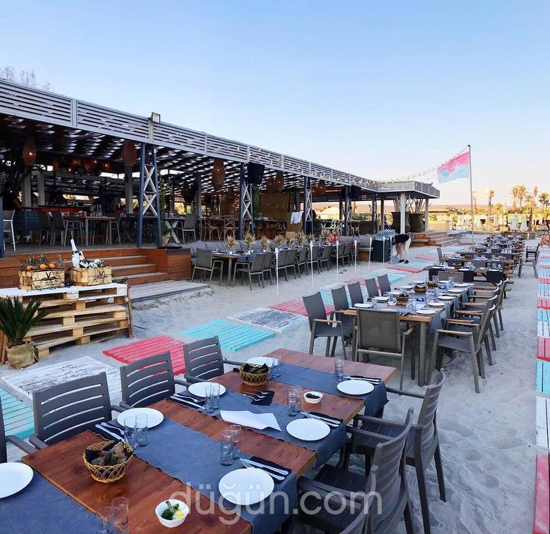 Veranda Alaçatı Fiyatları - Kulüpler/Davet Alanları İzmir