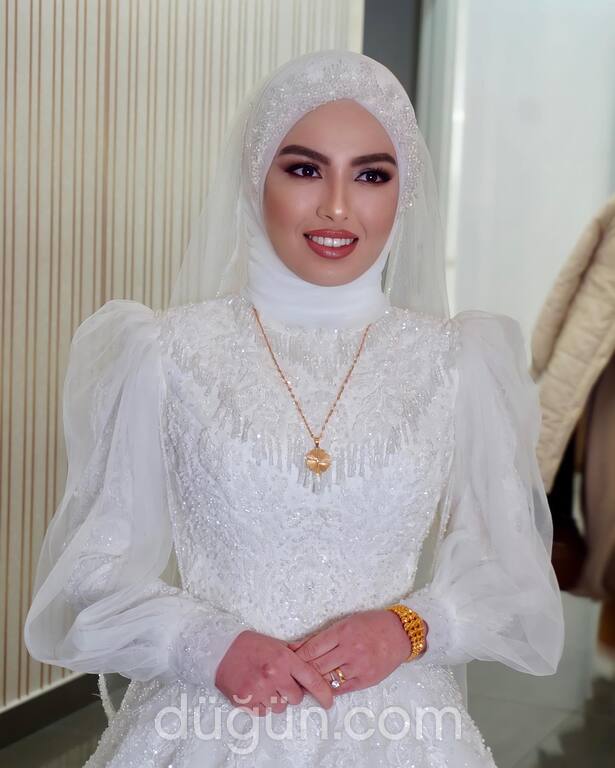 Mislina - Gelin Saçı ve Makyajı Adana