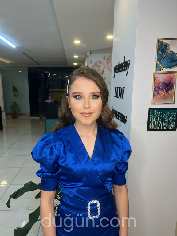 Saadet Bahşeliyeva Fiyatları - Gelin Saçı ve Makyajı Antalya