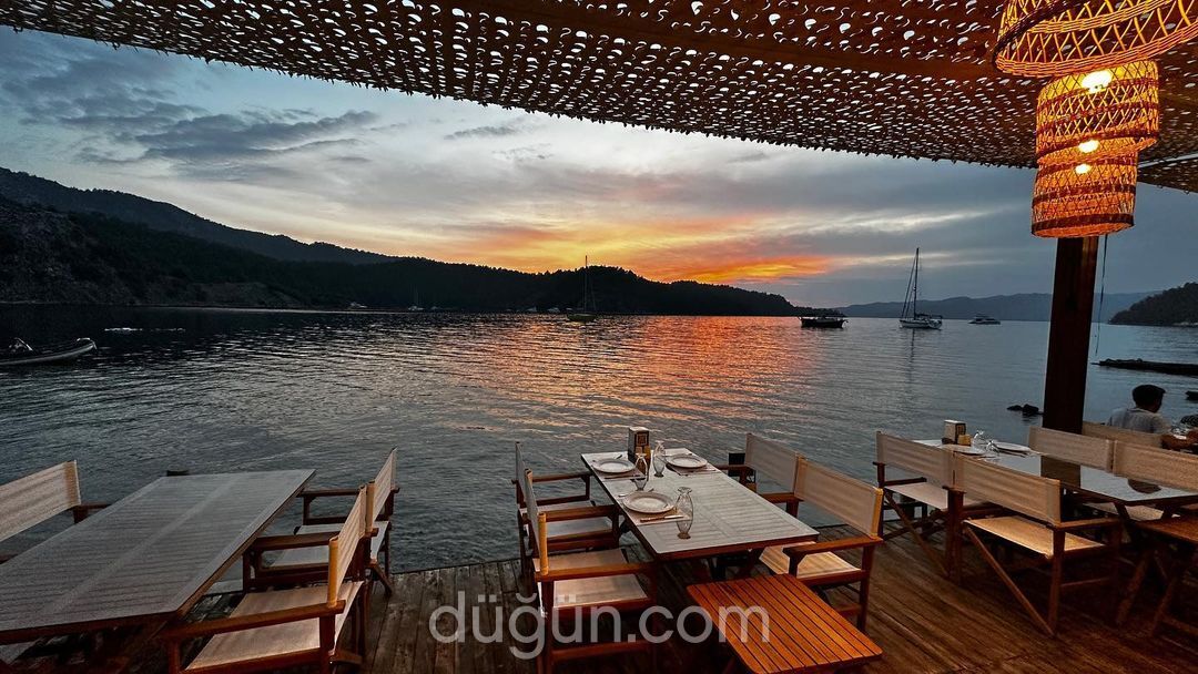 Mavi Yengeç Bungalov & Butik Otel Fiyatları - Nikah Sonrası Yemeği Muğla