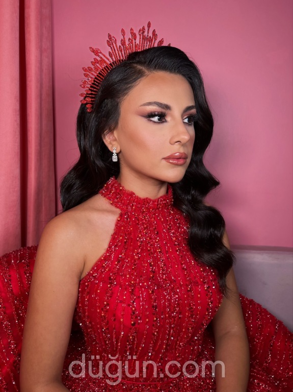 İrem Doğan Fiyatları - Gelin Saçı ve Makyajı İstanbul