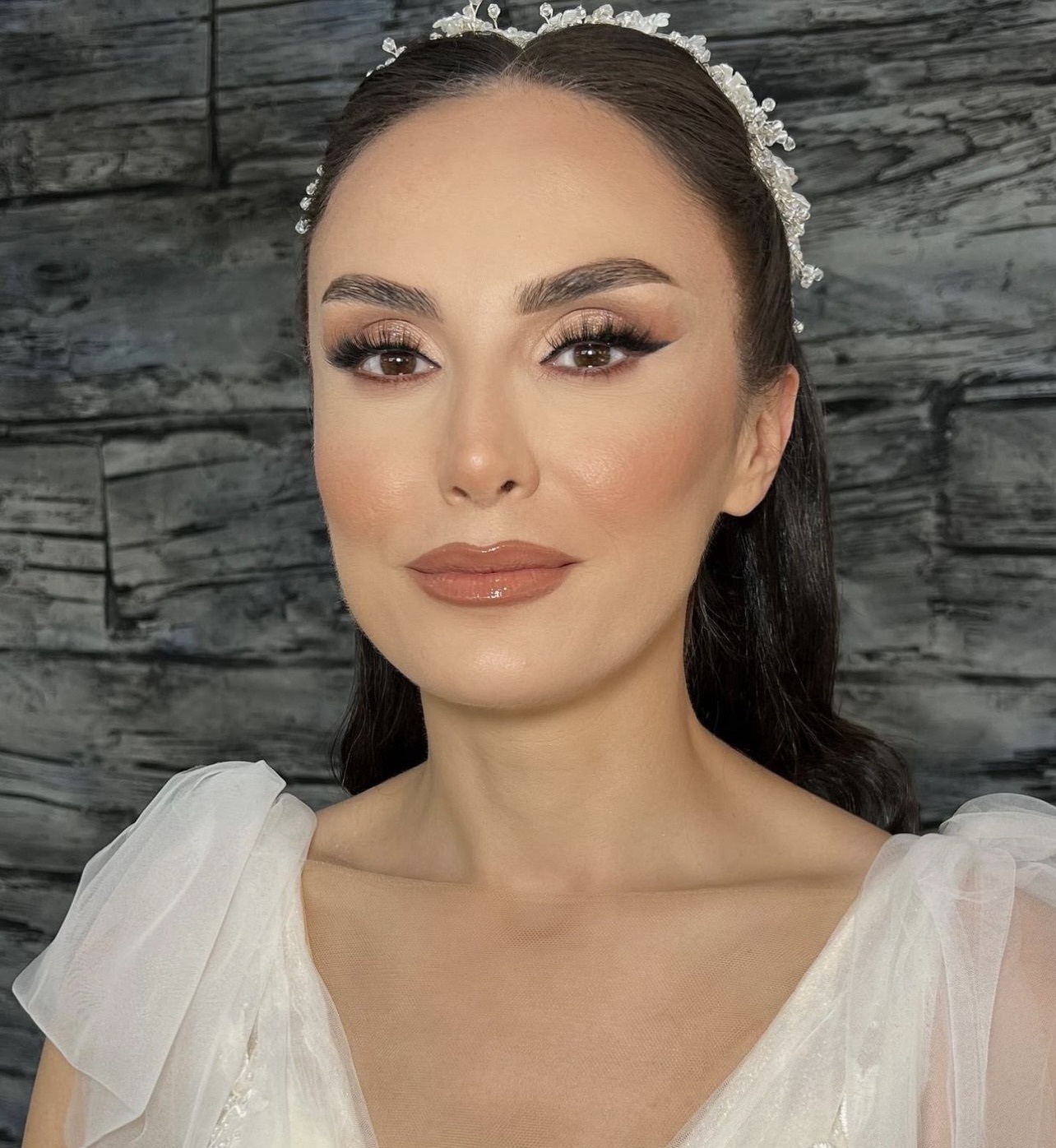 İrem Doğan Fiyatları - Gelin Saçı ve Makyajı İstanbul