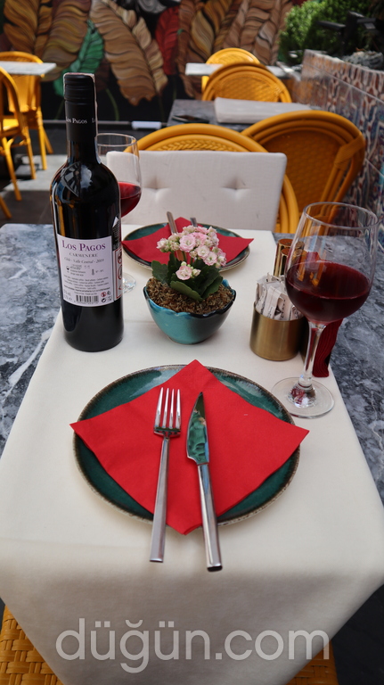 Royan Hagia Sophia Radisson Individuals Fiyatları - Söz, Nişan ...