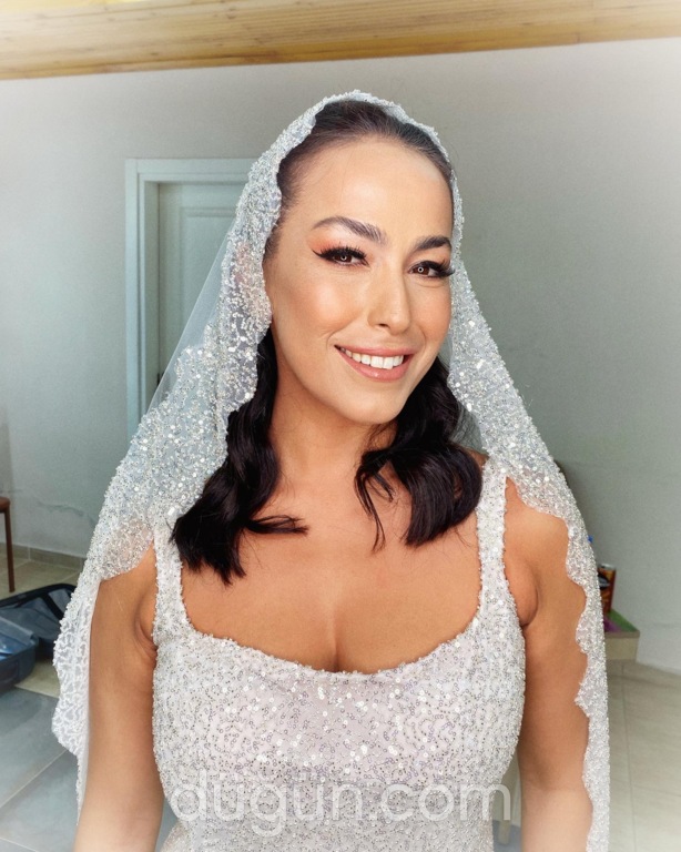 Makeup Kezban Fiyatları - Gelin Saçı ve Makyajı İstanbul