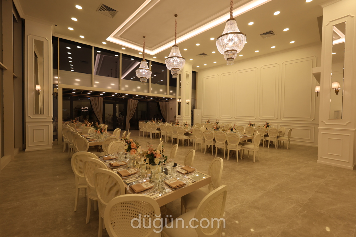 Eflatun Event Bahçeşehir Gölet Fiyatları - Söz, Nişan Mekanları İstanbul